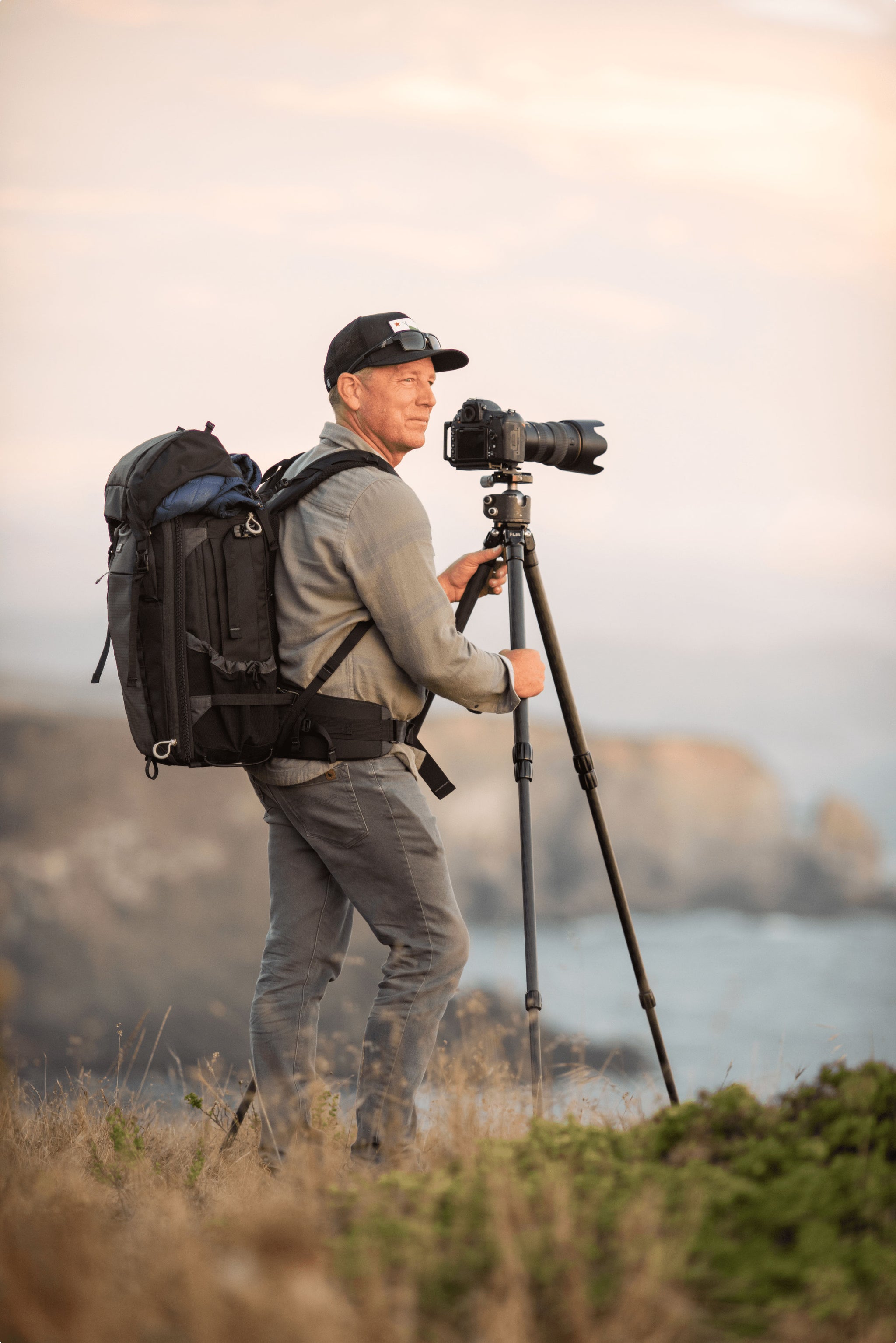 Venture, Observe, Connect – Think Tank Photo