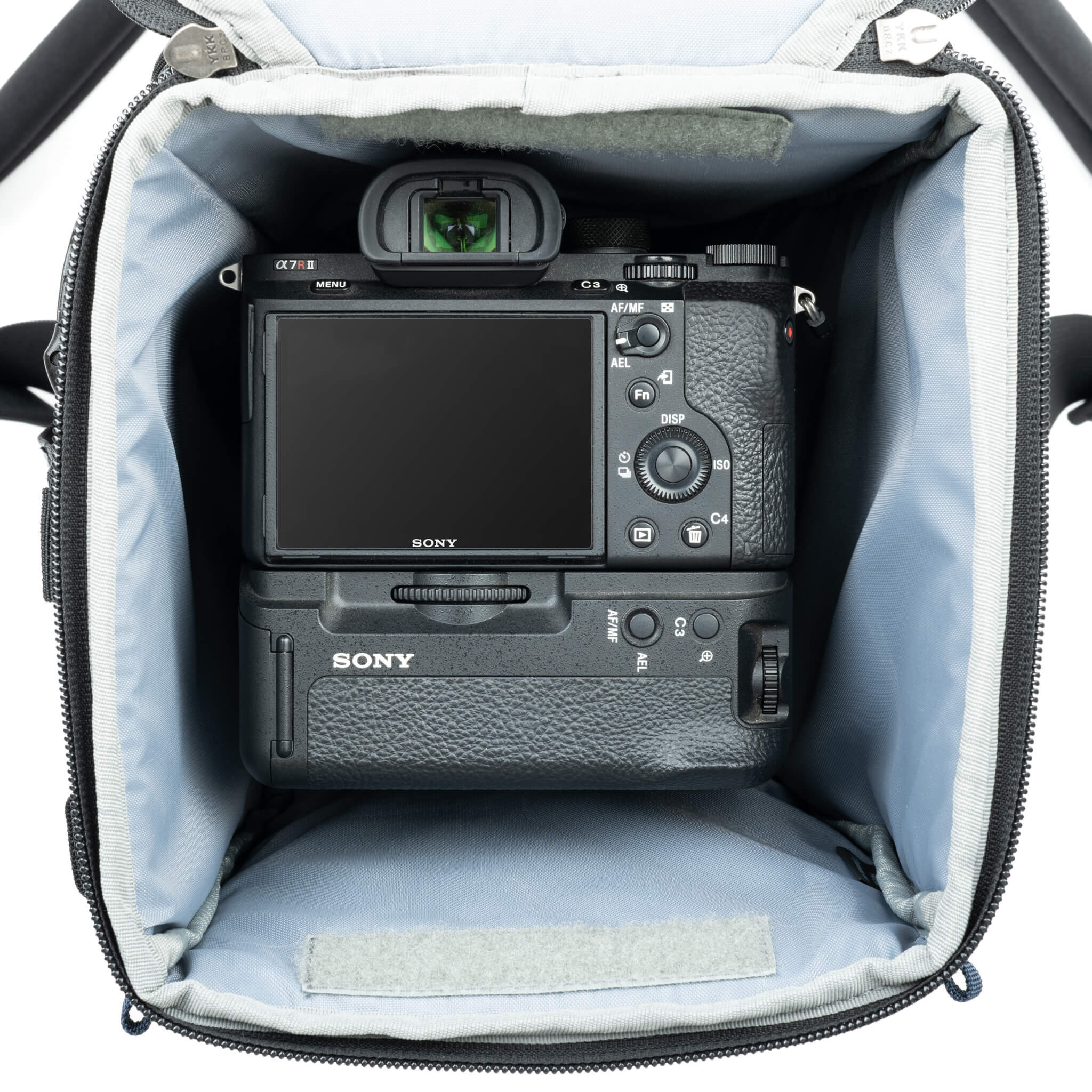 Digital Holster 150 V3 fits gripped DSLR with 150-600mm lens attached ...